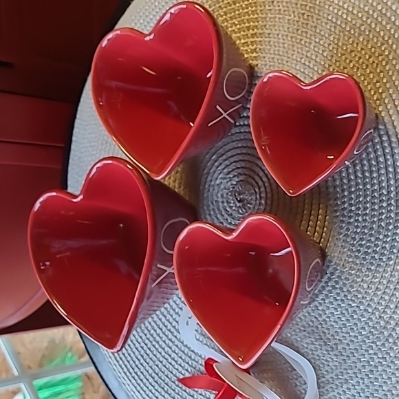 Rae Dunn | Kitchen | Rae Dunn Heart Measuring Cups | Poshmark